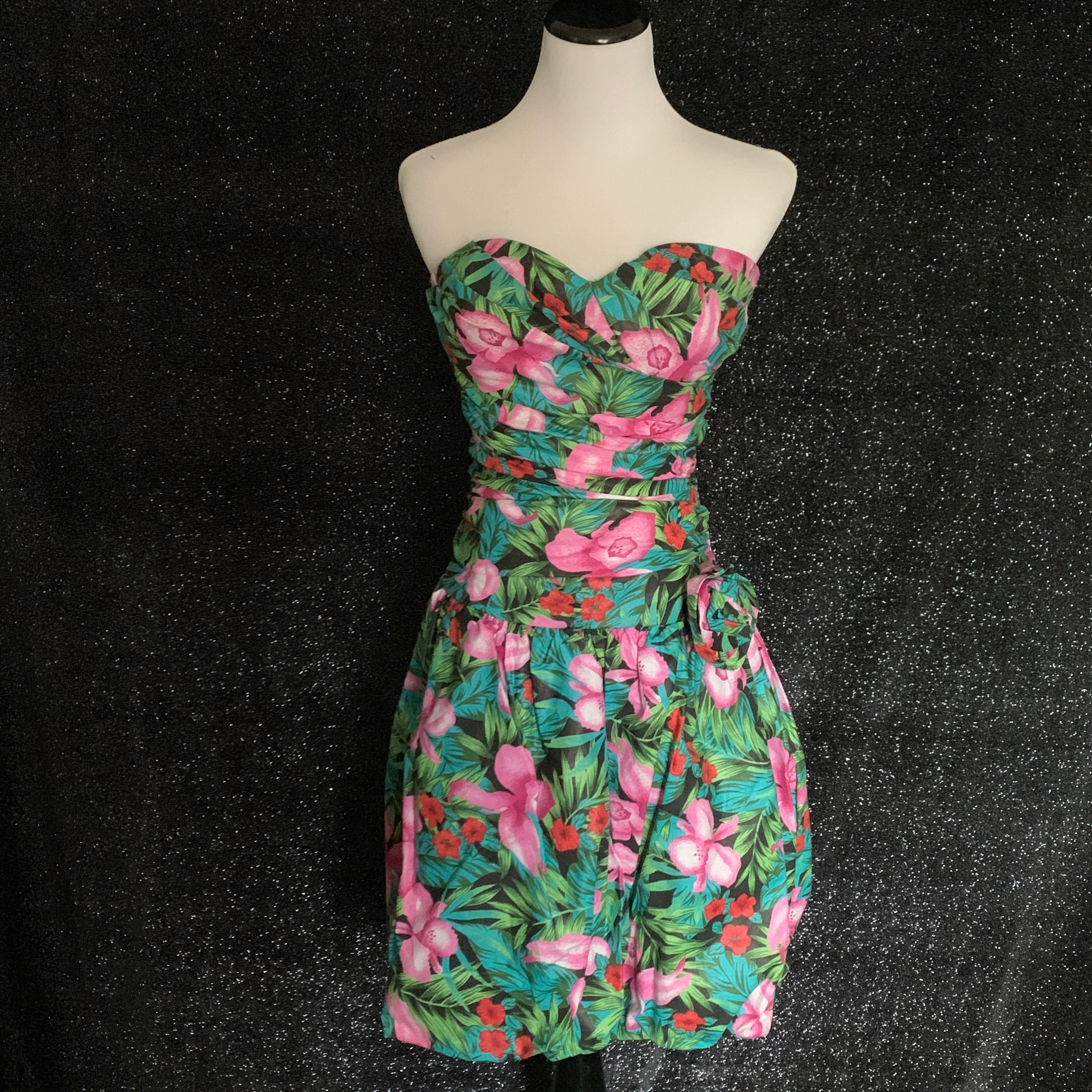 Vintage | Clothing Accessories Shoes Home Goods Collectibles & More ...